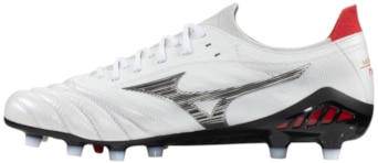 11 Best Leather Soccer Cleats Of 2022 (Optimum Comfort & Durability)